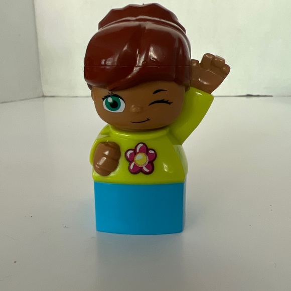 Toys | Mega Bloks Girl Figure Mf815 Flower Wink Blue Green Brown Hair ...